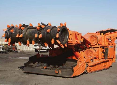 KOMATSU TO BUY JOY GLOBAL | Tractopart